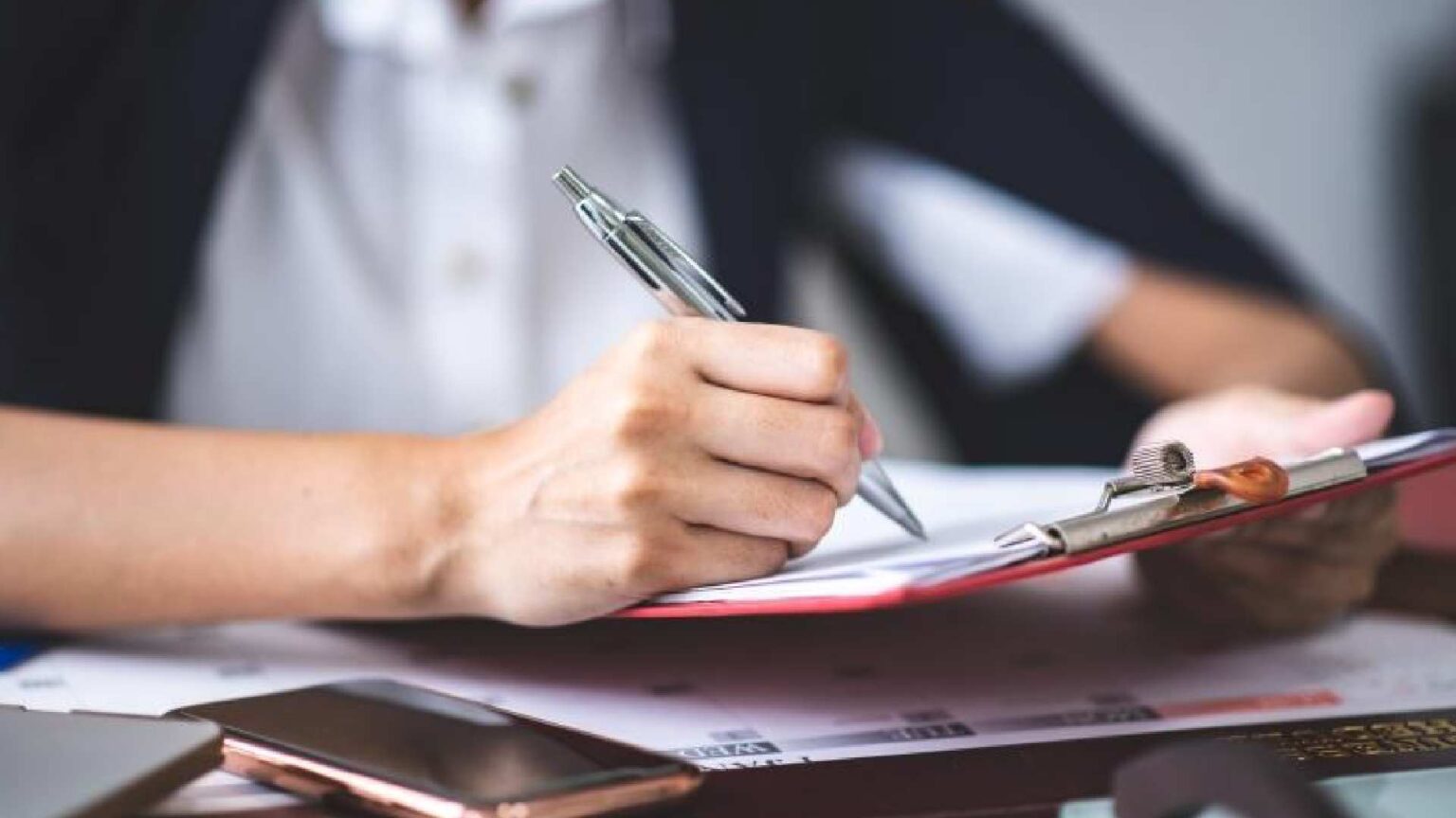 Article 81 of Saudi Labor Law: Resign without Notice